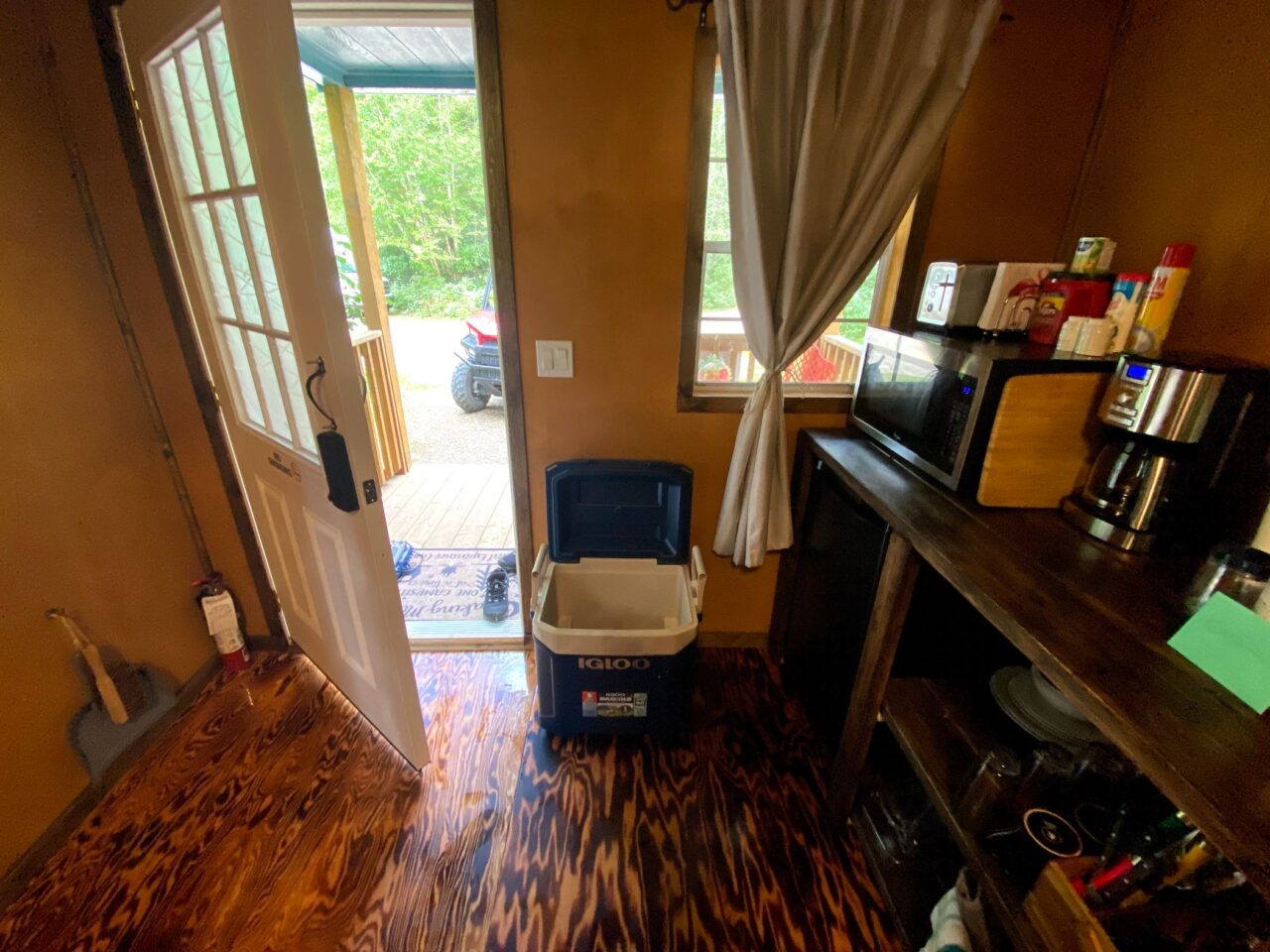 Glamping - Elevated Experience Camping